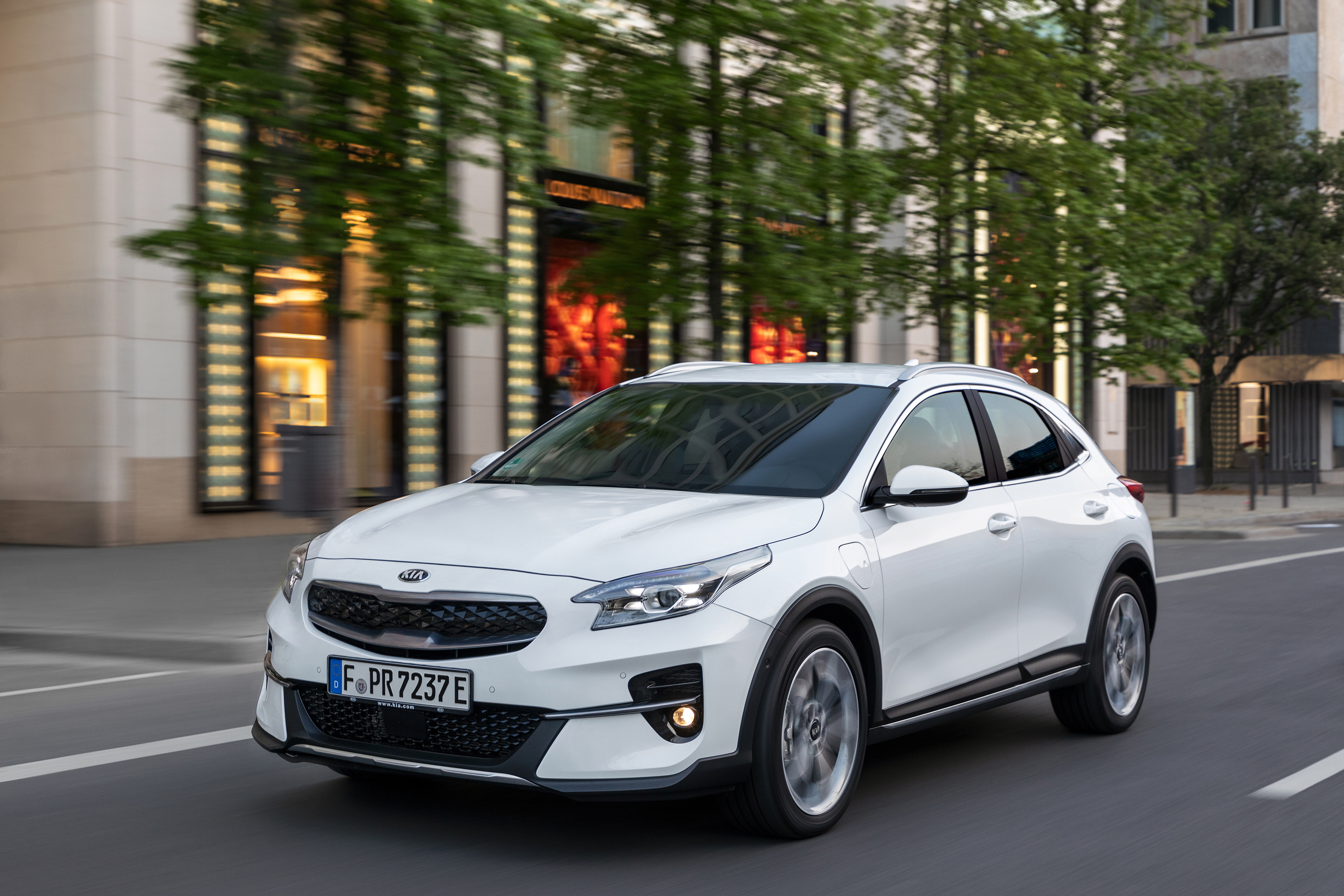 KIA exPRESS - XCeed PHEV - KIA CZECH